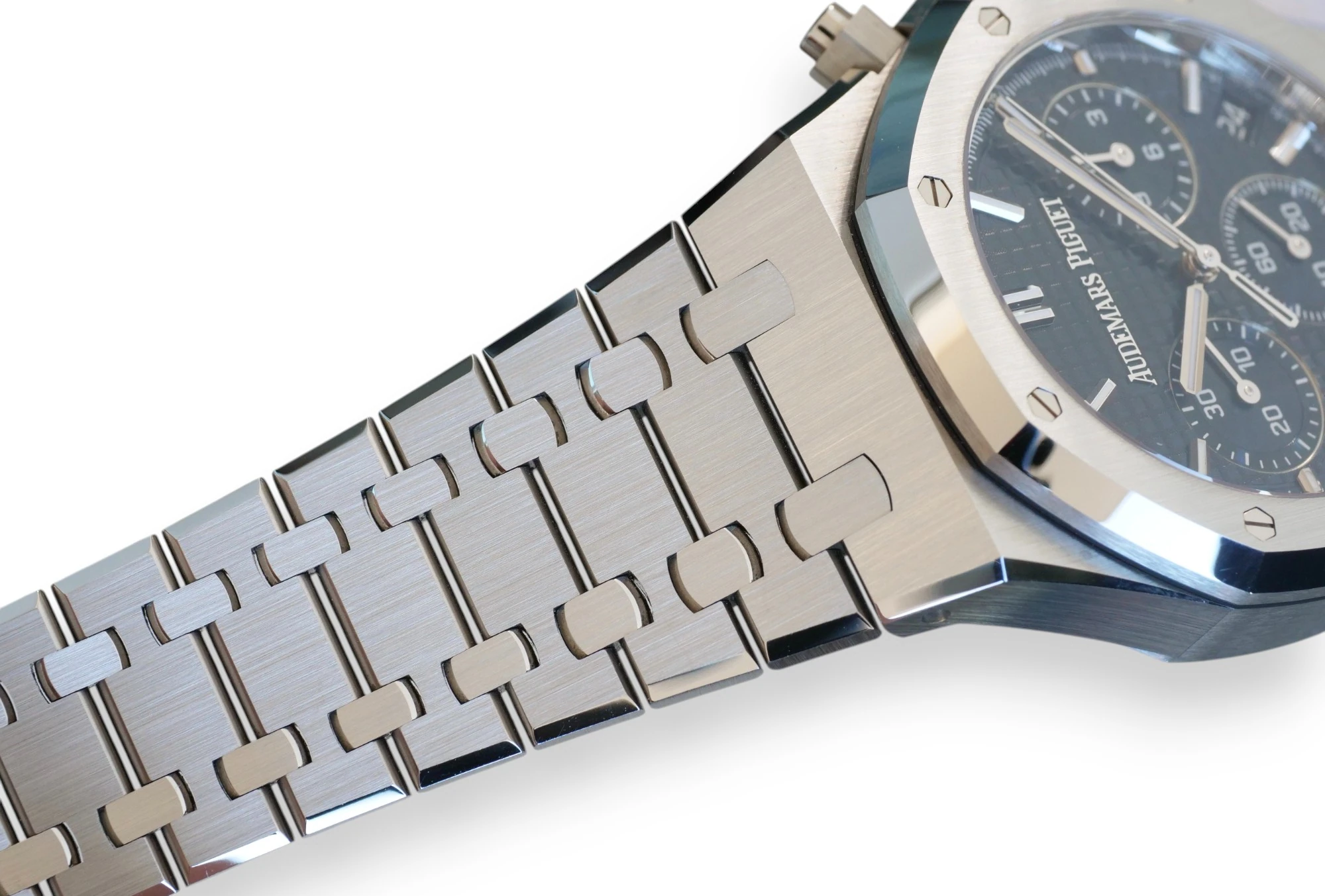 AP Royal Oak Flyback Chronograph 26240ST Blue Dial 50th Anniversary ...