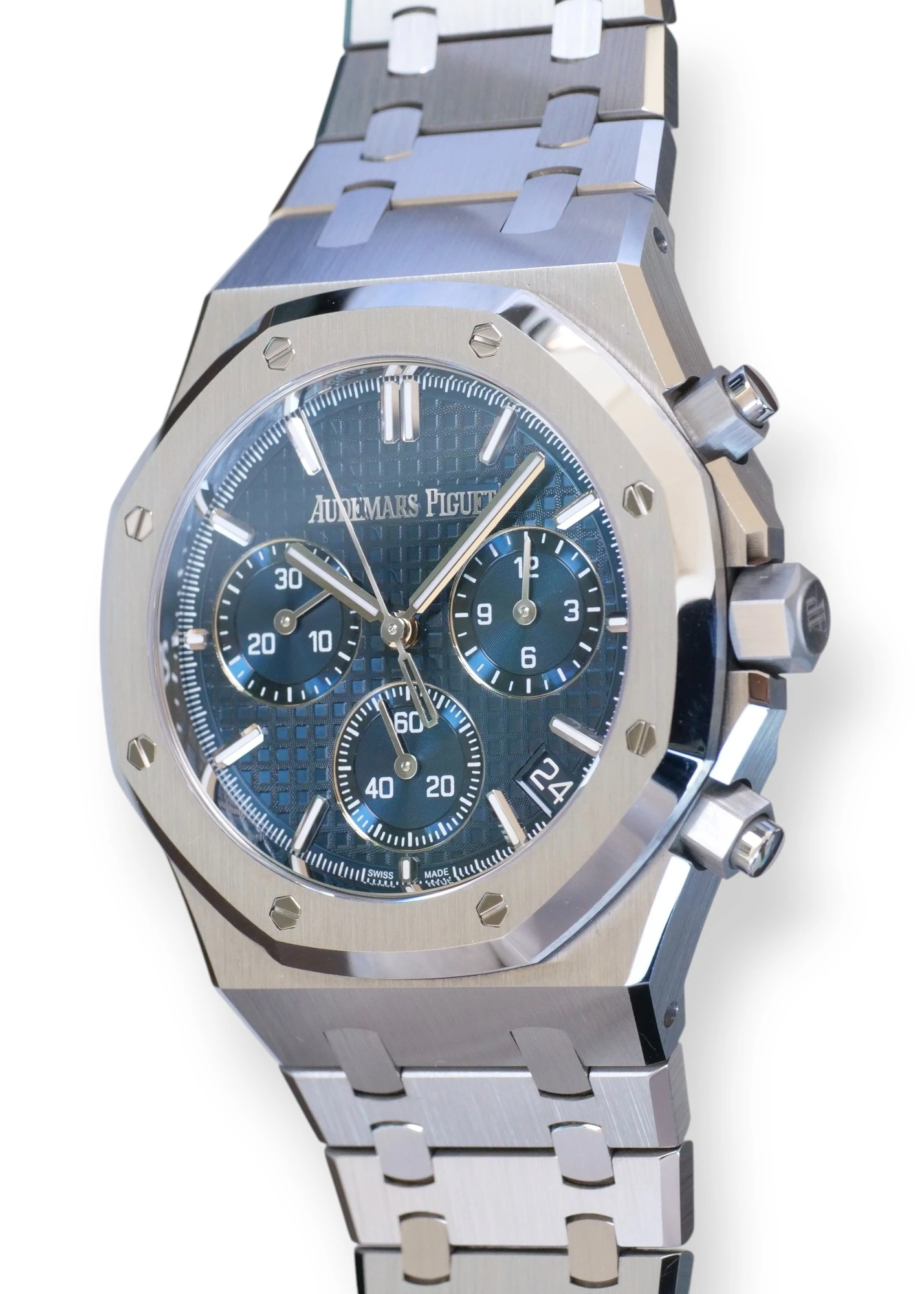 AP Royal Oak Flyback Chronograph 26240ST Blue Dial 50th Anniversary ...