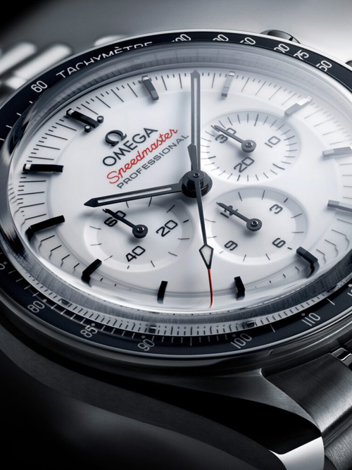 ROLEX GMT MASTER II - Bruce Wayne - The Harmony of Contrasts